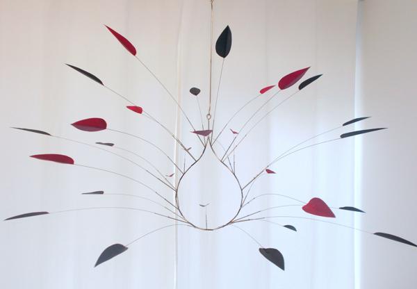 Bouquet gris foncé et rose grenat - Jacques Salles | FeelTheArt